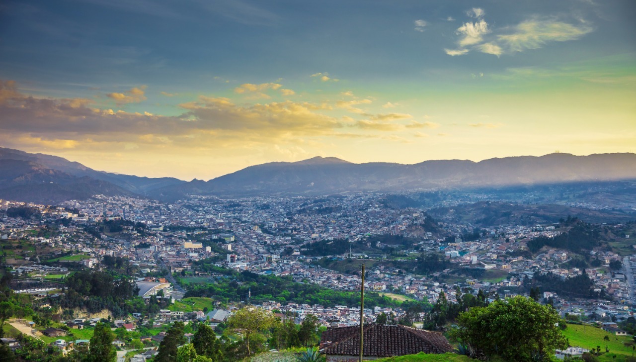 Ministra de Telecomunicaciones reconoce a Loja como futura urbe ... Ministra de Telecomunicaciones reconoce a Loja como futura urbe ...